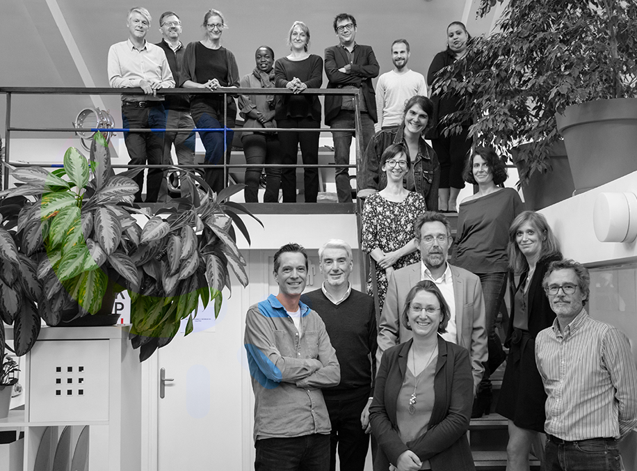 Qui sommes-nous ? - MAXICOURS